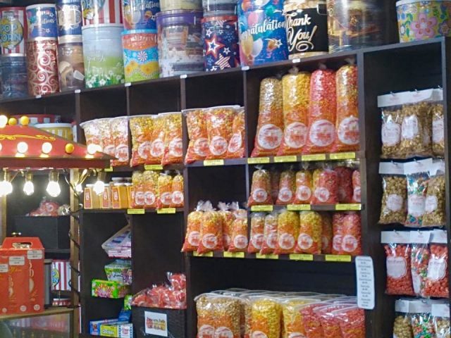 Labor Day Eat An Extra Dessert Day with Topsy's Popcorn | Why Topsy's ...